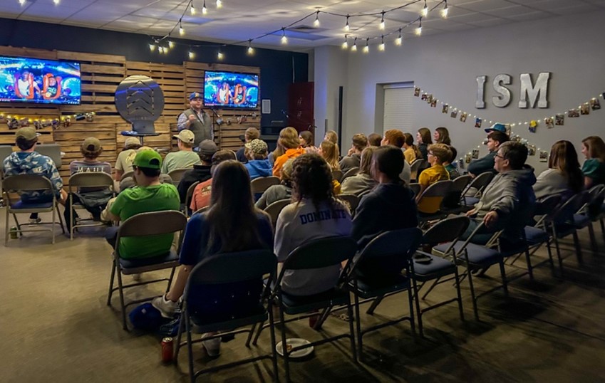 Vertical Student Ministry - Rocky Hock Baptist Church